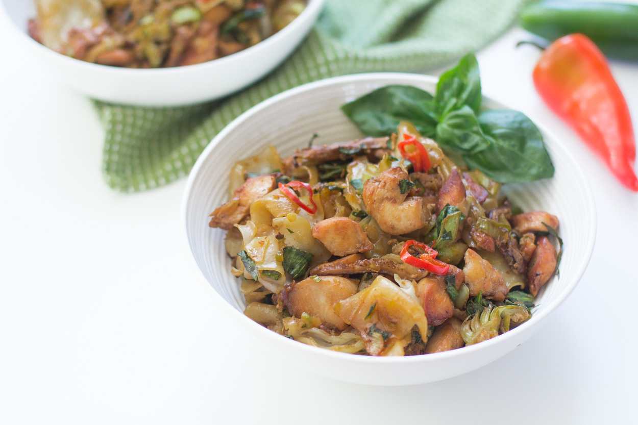 Thai Drunken Noodles (Pad Kee Mao) | Cook Smarts